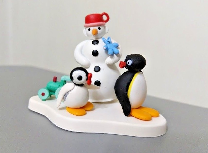 Pygos Pingu action figure series #05 - Pingu and Sister in Christmas ...