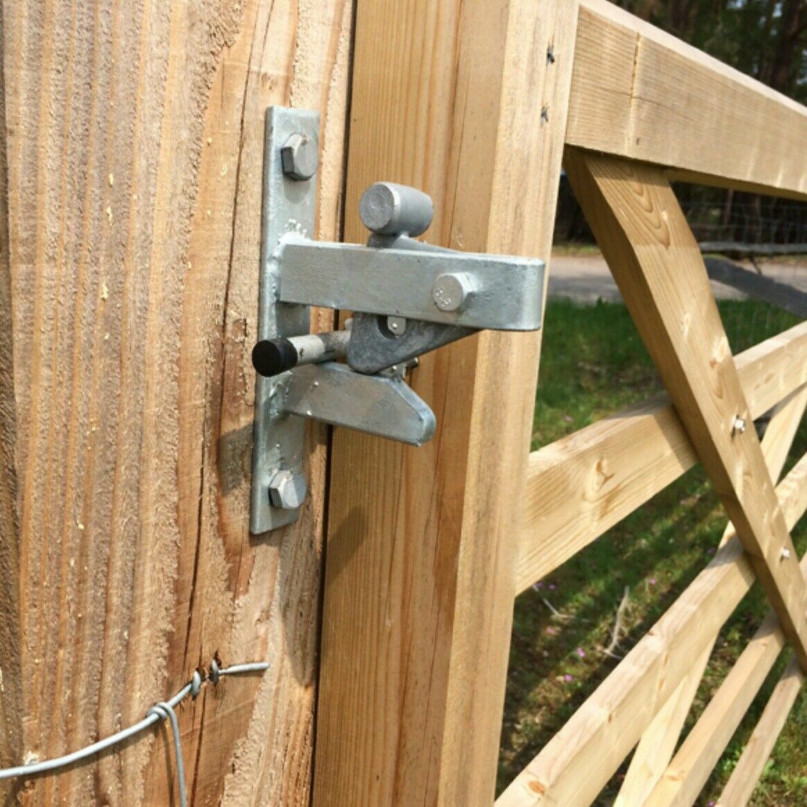 Field Gate Latch Catch Farm Lock Paddock Heavy Duty Farm Equine ...