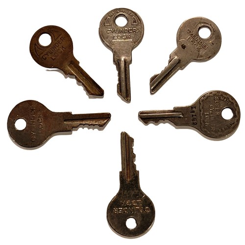 6 Vtg Cylinder Lock Flat Round Shape Keys Variety Of Cuts Approx 1.75 ...
