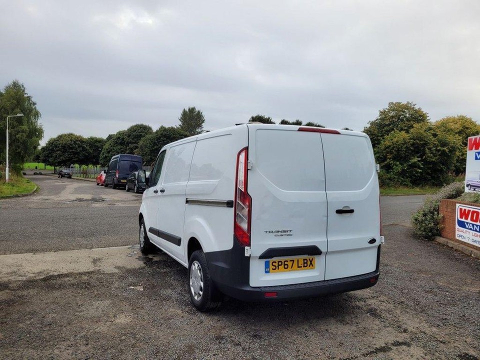 2017 ON 67 PLATE FORD TRANSIT CUSTOM 270 TDCI L1HI SWB DIESEL VAN ULEZ ...