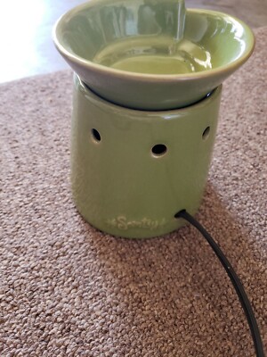 Green Scentsy warmer | eBay