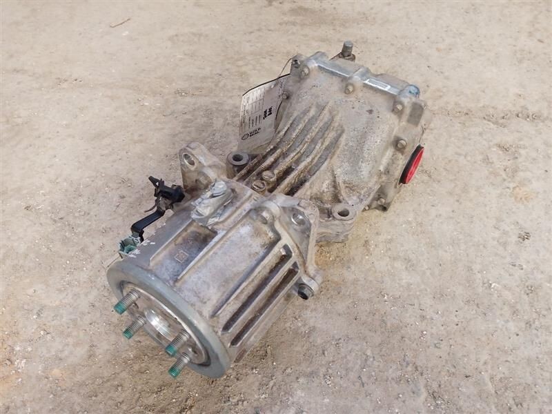 2014-2023 Nissan Rogue AWD Rear Axle Differential Carrier Assembly 5. ...