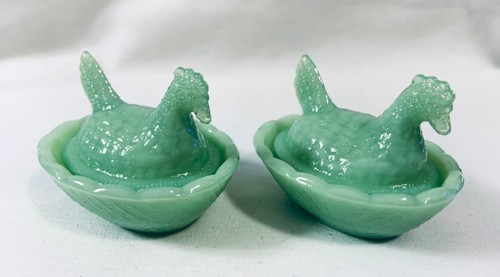 NEW Jadeite Green Milk Glass Set of 2 Mini Hen Chicken on Nest Salt ...