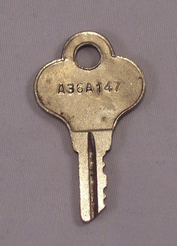 Vintage Eagle Lock Co Key # A36 A147 Trunk Steamer Chest Luggage ...