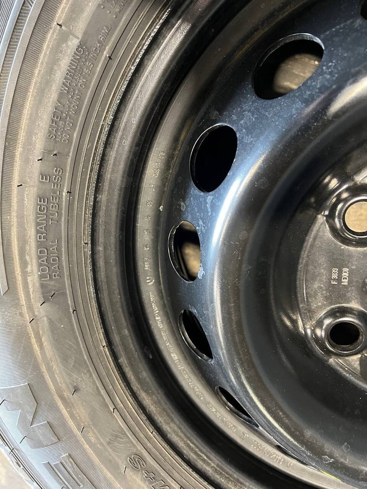 Set of 4 OEM Tires & Wheel 16x6 Steel Black 14-24 PROMASTER 1500 2500 ...