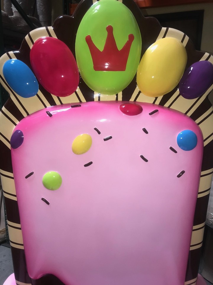King Candy Throne Chair Life Size Resin Statue Restaurant Theme Decor ...
