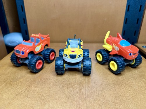 Bundle of (3) Nickelodeon Blaze Monster Truck Toys Blaze Stripes Shark ...