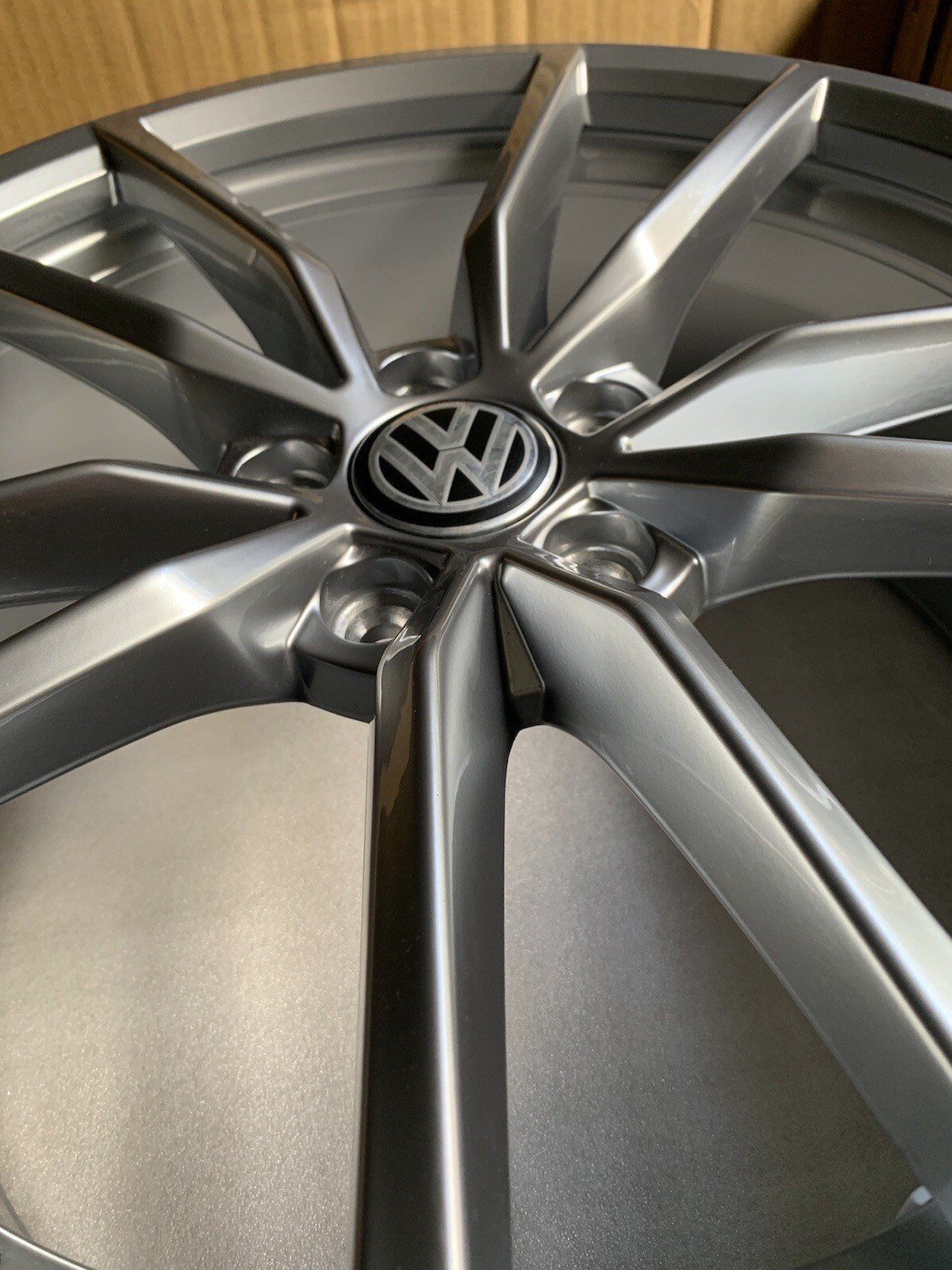 Genuine VW Golf R 5g0601025aj Ck Pretoria 19 Inch Alloy Wheel X1 for ...