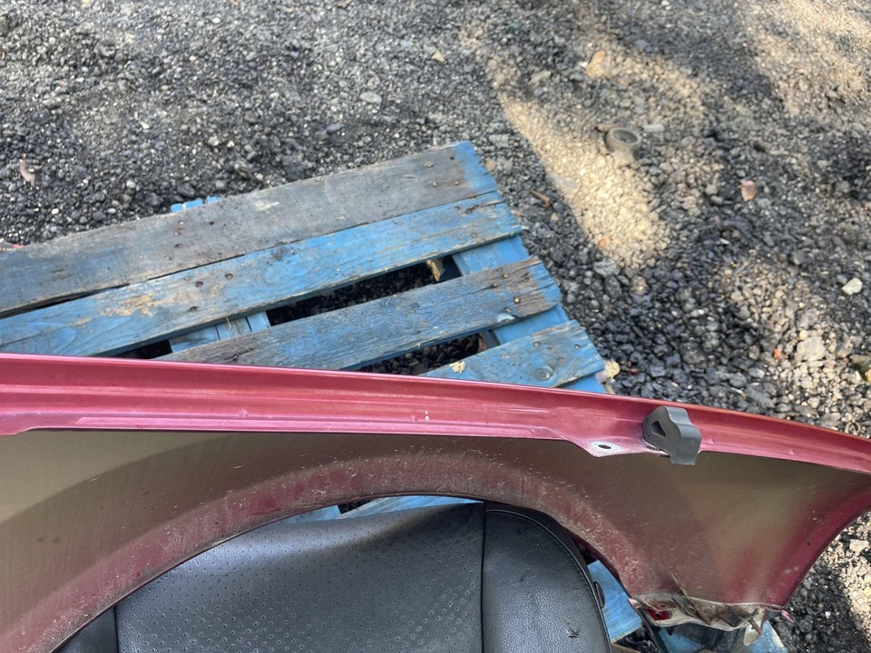 2005 - 2009 Ford Mustang GT Front Driver Left Fender Assembly Red ...