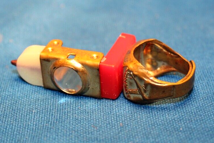 SKY KING MAGNI-GLO WRITING RING - 1949 PETER PAN PREMIUM - INCREDIBLE ...