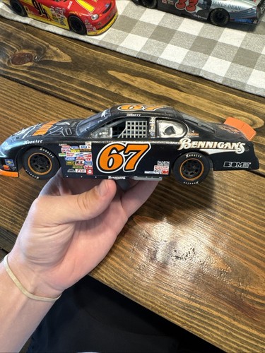 2004 Racing Champions Promo 1/24 JASON JARRETT #67 Gladiator / Bennigan ...