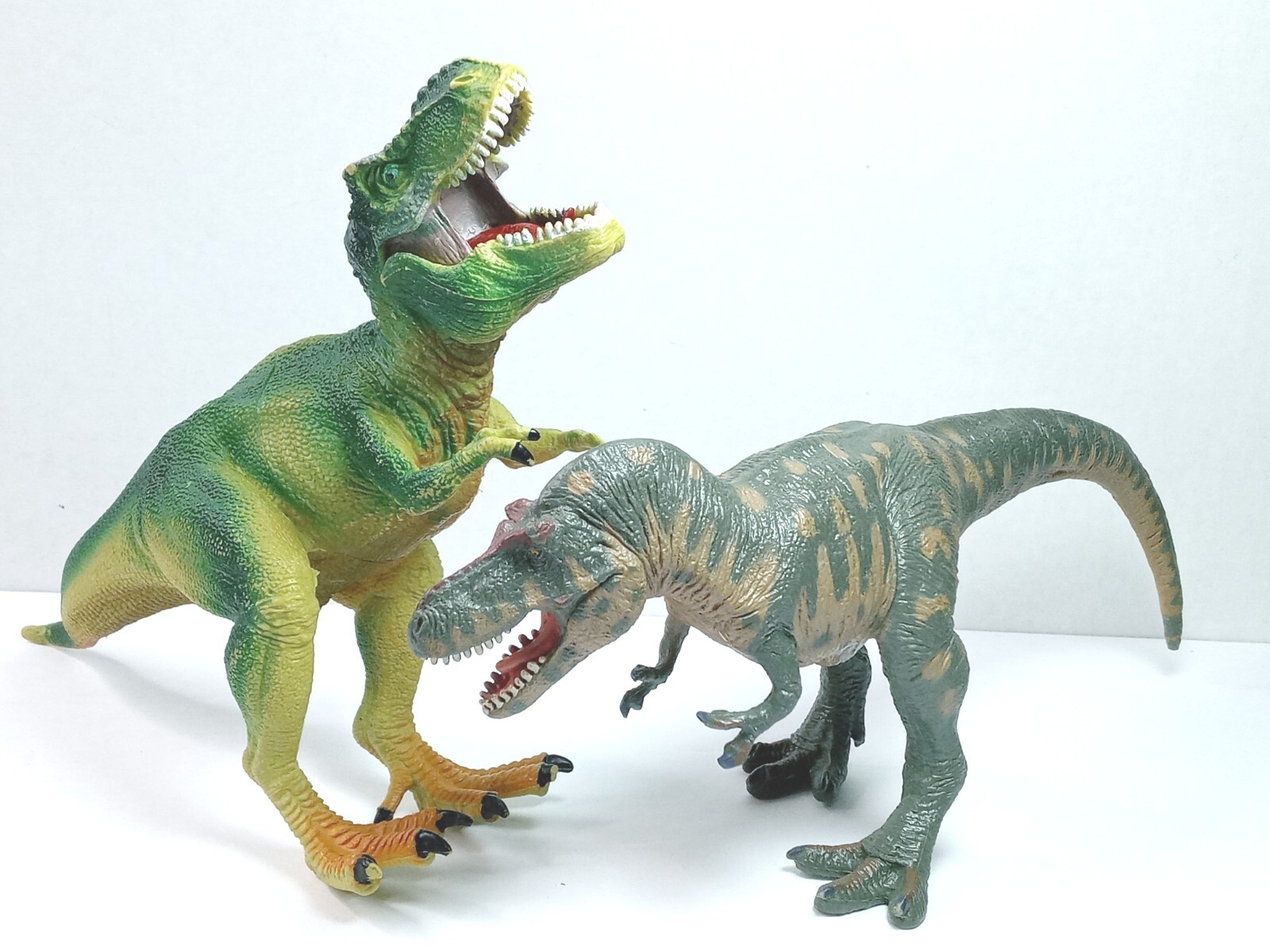 Battat Tyrannosaurus Rex T-Rex & SDE Shantou 11" Jurassic Era Dinosaurs ...