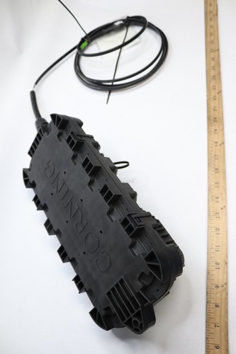 Corning MultiPort Terminal w/ Opti-Tip Multi-Fiber Cable Assembly 12 ...