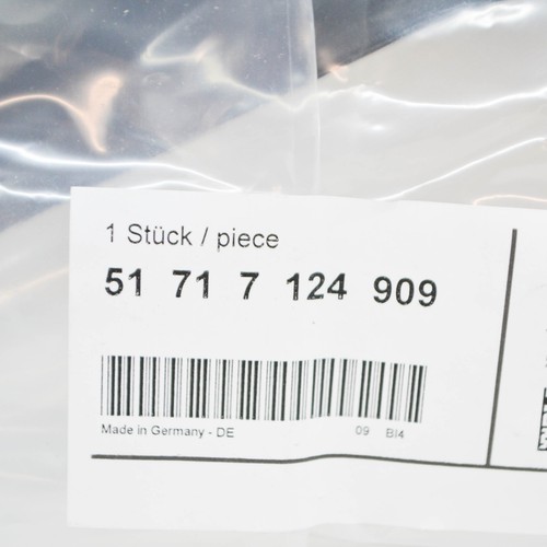 NEW BMW 6 E63 REAR LEFT WATER CHANNEL COVER 51717124909 7124909 OEM | eBay