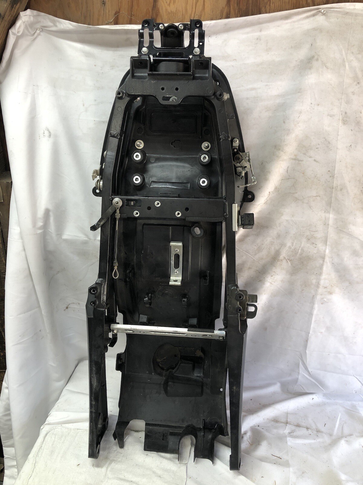 06-11 Kawasaki Ninja ZX14 ZX14R Rear Subframe Sub Frame Back 07 08 09 ...