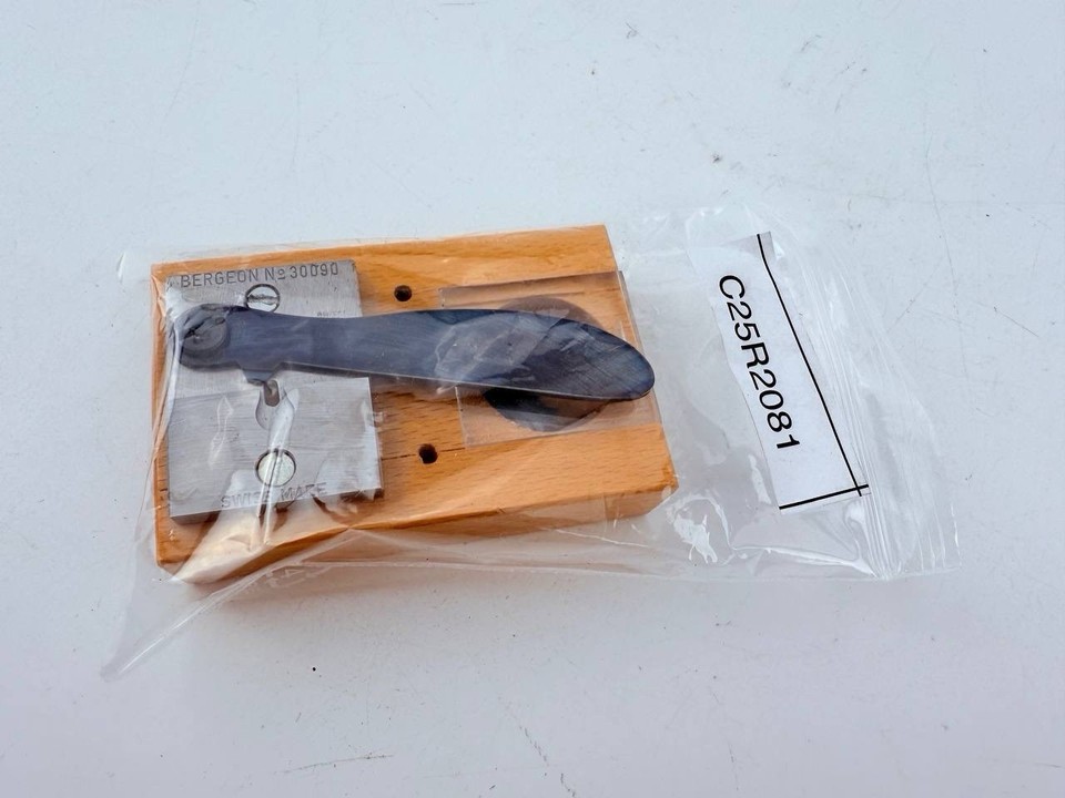 Watchmakers Bergeon 30090 Lathe Clamping Turning Clips Driver Dog Set ...