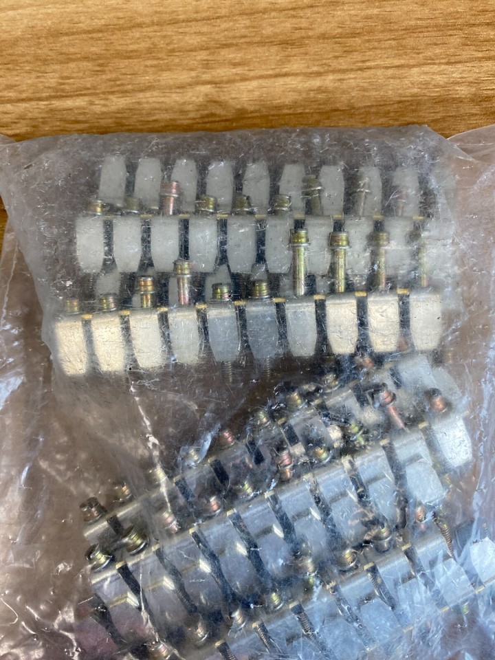 Entrelec 16897400 8mm Terminal Block Jumper bar BJM8 10 ABB ...