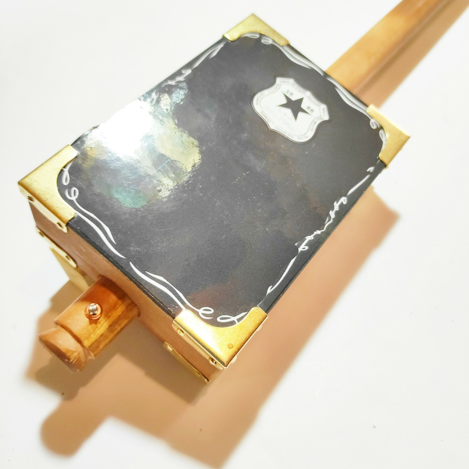 Cigar Box Guitar Ramkie Harley Davidson GARAGE Diddley bow one string ...