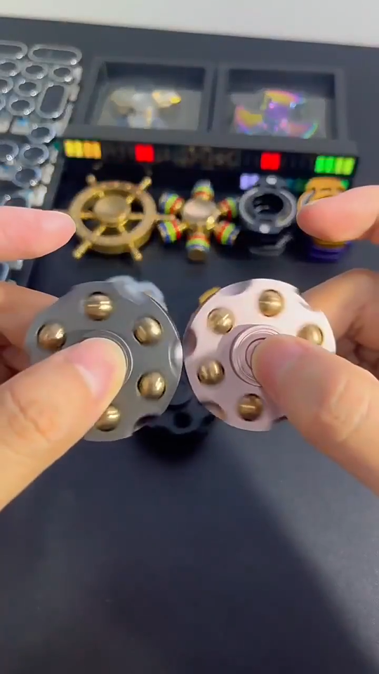 Revolver Cylinder Fidget Spinner Removable Bullets Metal Gyro EDC ...