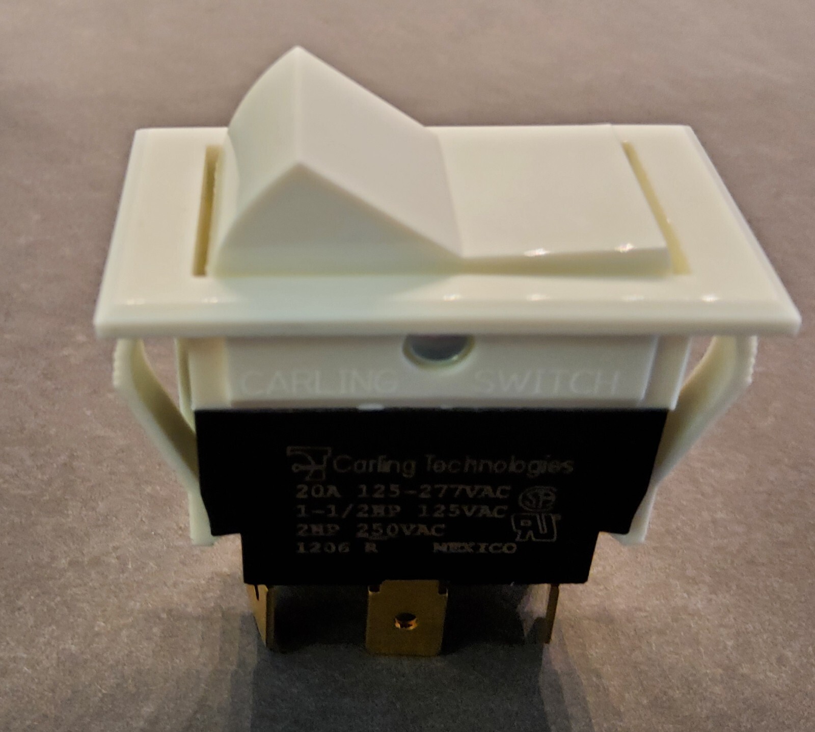 CARLING (5-PACK) ROCKER SWITCH 20A 125-277VAC TIGL721-1S-WH-NWH | eBay