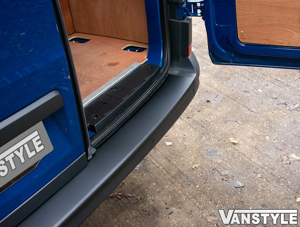 FITS VW CRAFTER 17> TOUGH ABS PLASTIC REAR BUMPER PROTECTOR PLAIN BLACK ...