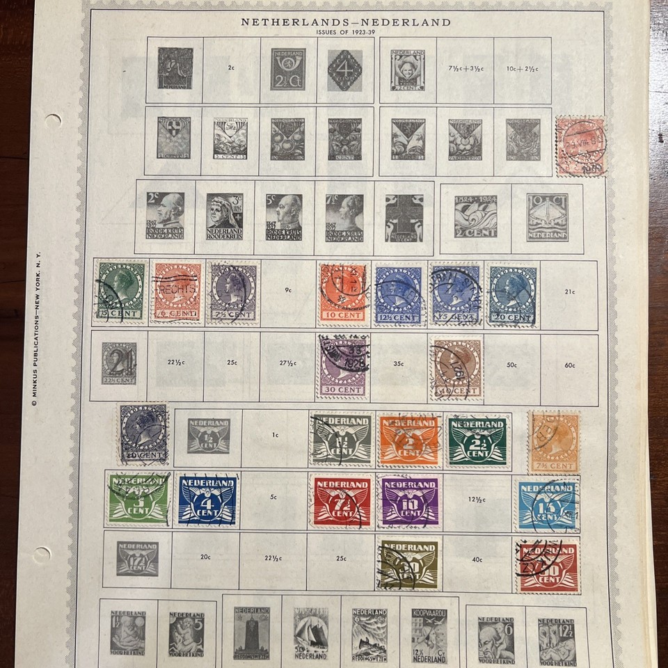 Netherlands And Dutch Indies Stamps On Minkus Album Pages - 258 Stamps ...