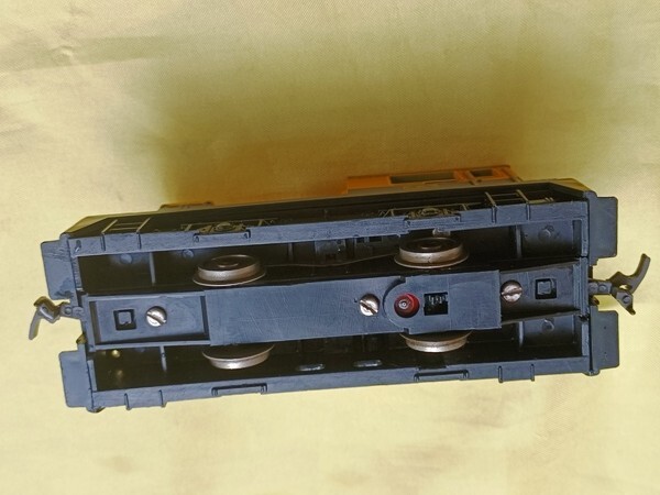 Vintage HO Scale AHM Santa Fe ATSF #332 Plymouth Industrial Switcher ...