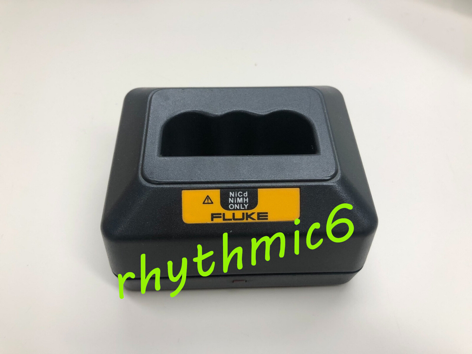 Brand New FLUKE 744 Multimeter Charging Base Fast FedEx or DHL | eBay
