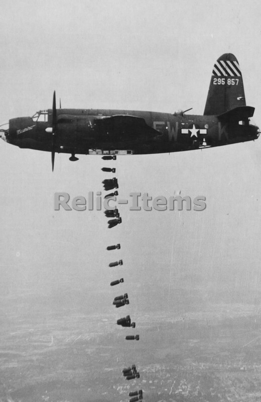 Ww2 Plane Dropping Bombs