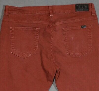 WJ11417 **BLKWD** MADE IN U.S.A. STRAIGHT LEG, SLIM JEANS 36 WJ11417 **BLKWD** MADE IN U.S.A. STRAIGHT LEG, SLIM JEANS 36
