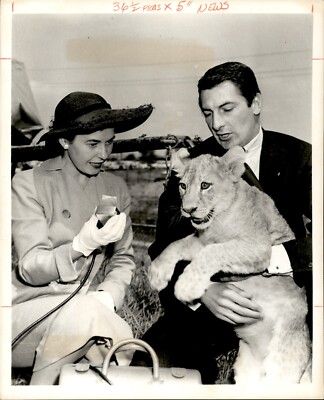 LD359 1954 Orig Photo MICHAEL BURKE EX-VP & GM OF RINGLING BROS BARNUM ...