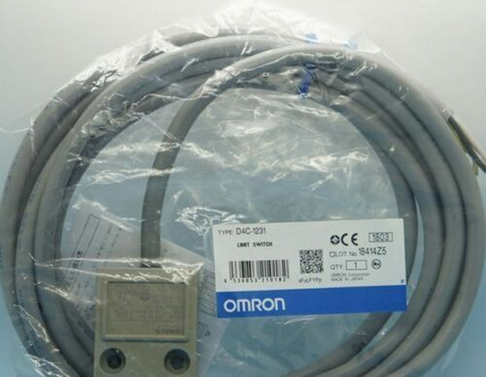 1PC New OMORN Waterproof Travel Switch D4C-1250 D4C1250 Limit Switch 1m ...