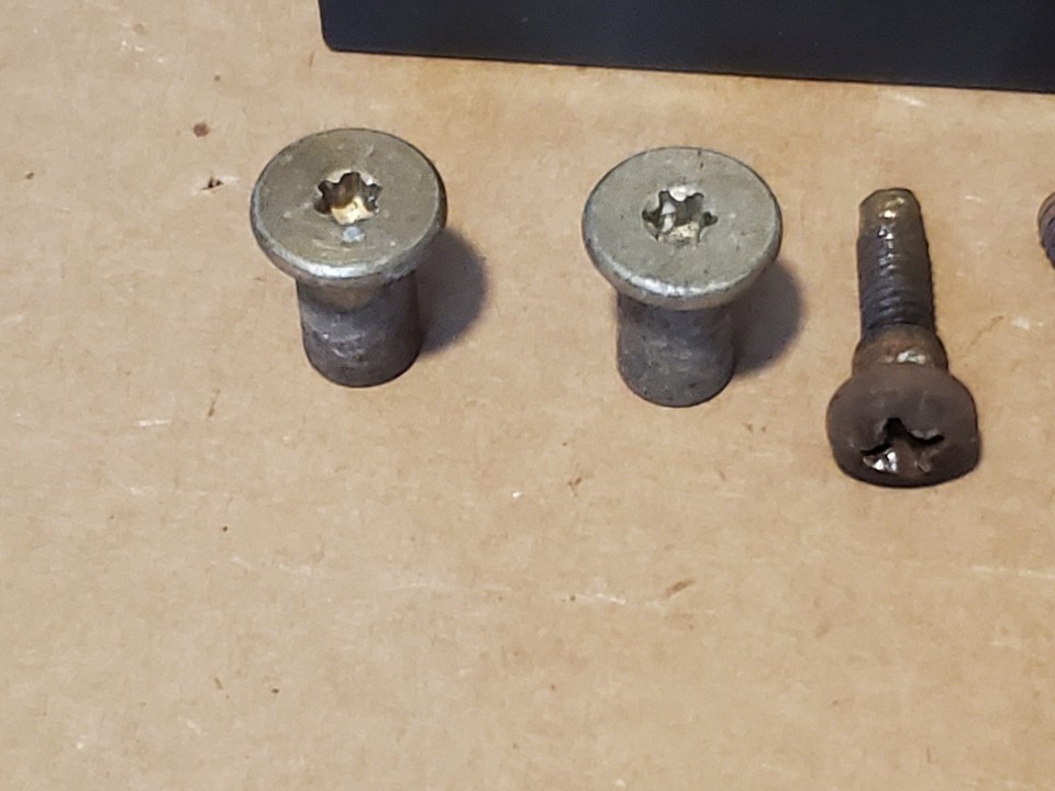 97-01 Honda CR-V Crv Passenger Center Roof Rack Mounting Bracket, Bolts ...