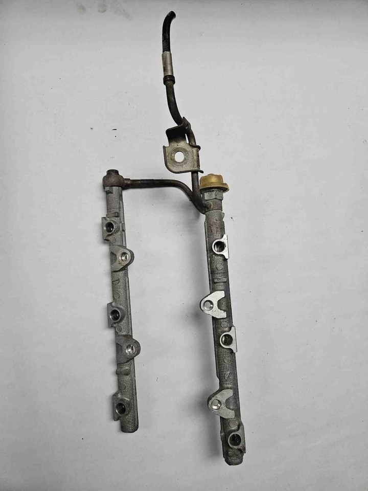 2004 05 06 LEXUS RX330 Fuel Injection Injector Rail 3.3L | eBay