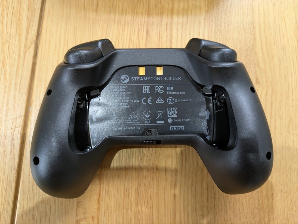 Steam Controller with Dongle + Case (tested & working) | eBay UK