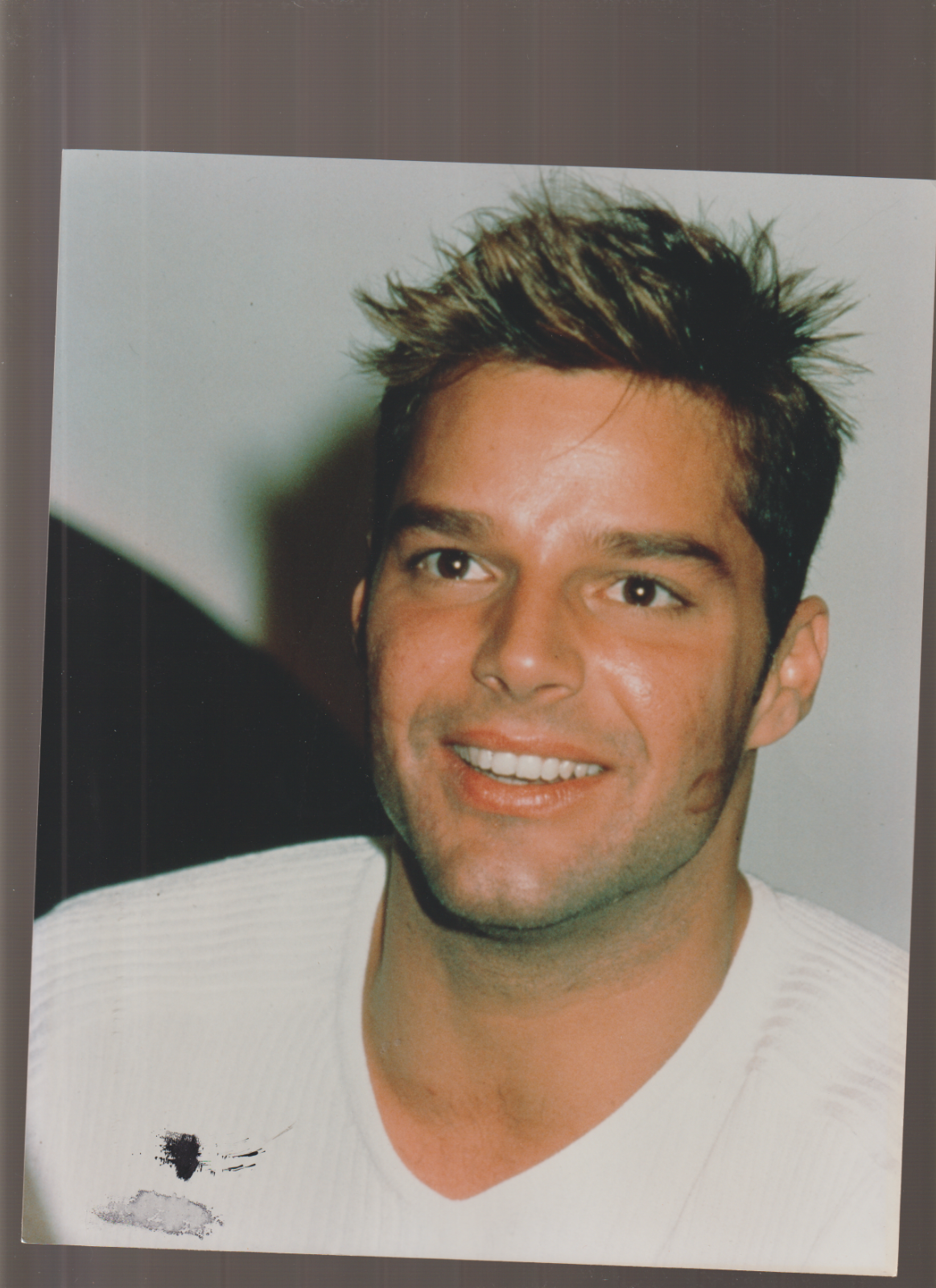 8X10-COLOR PHOTO OF-CLOSE UP- RICKY MARTIN | eBay