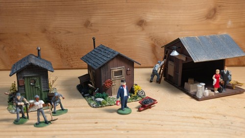 HO-Scale Custom Built And Weathered Yard Building With Accessories | eBay