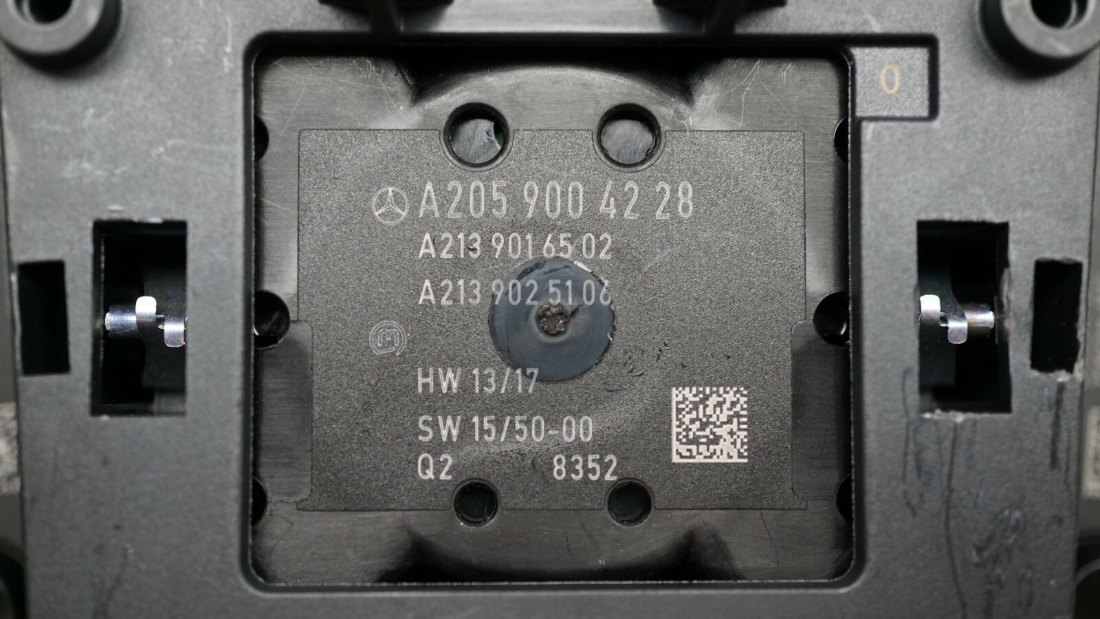 MERCEDES 18-19 W205 SAT NAV CONTROLLER / A2059004228 / A2059059306 ...