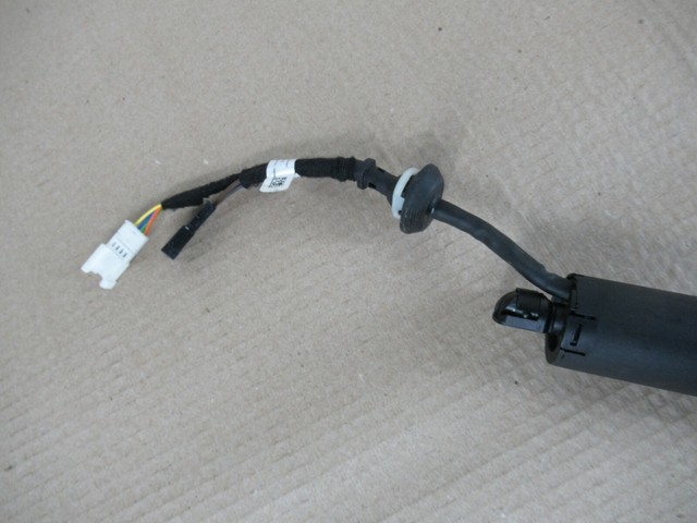 Rear Trunk Lid Spindle Drive Cylinder Shock OEM 51247441799 BMW X5 G05 ...