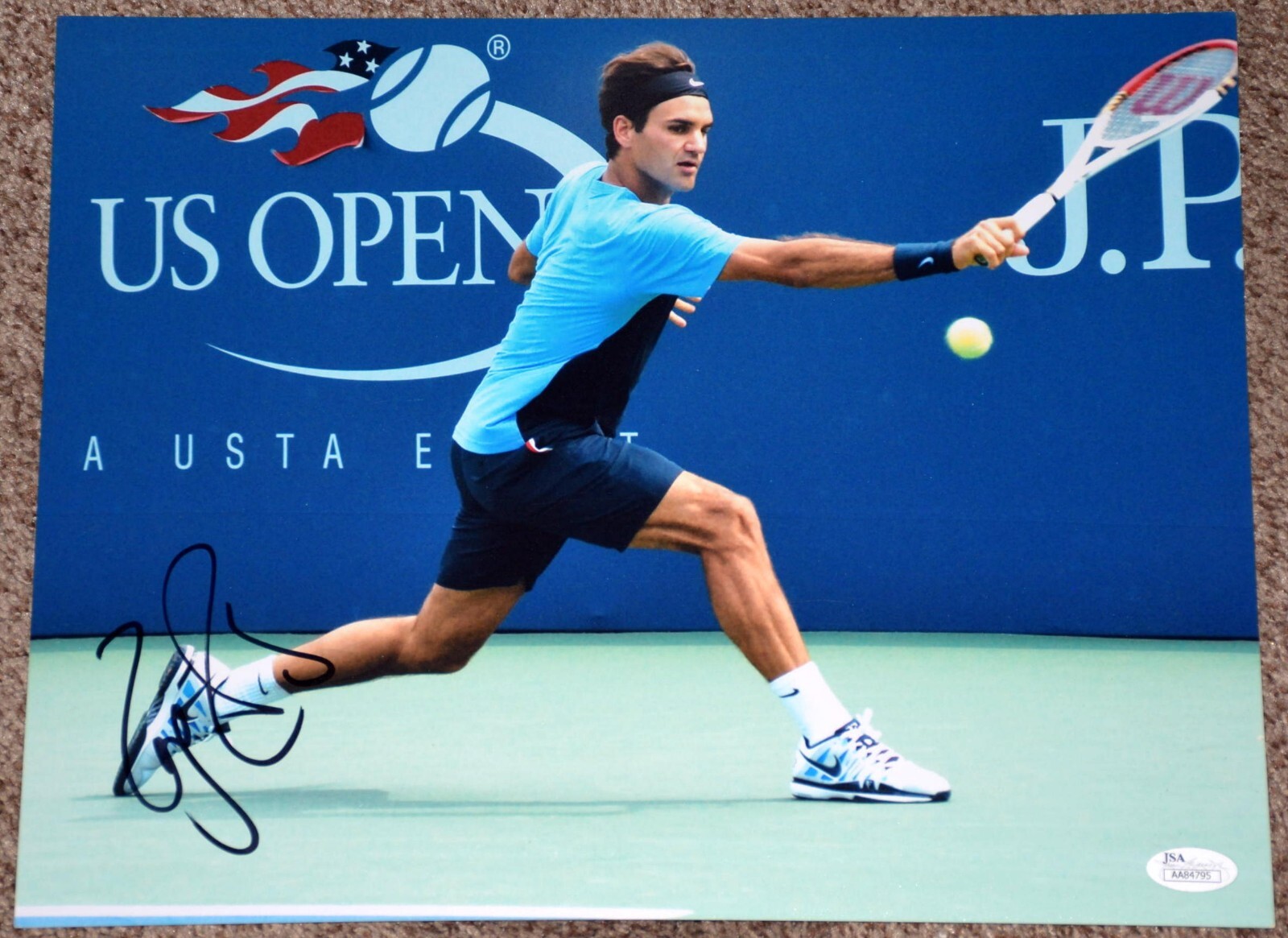 Roger Federer Autographed Memorabilia | Signed Photo, Jersey ...