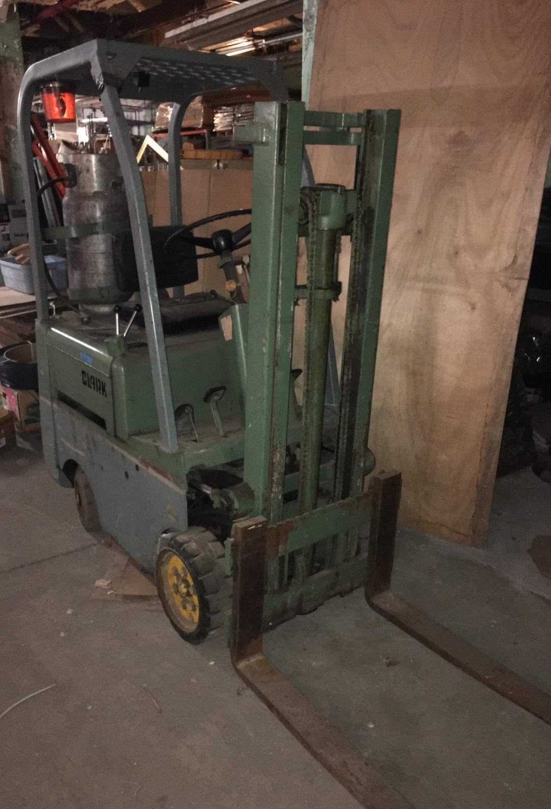 Clark Forklift CF25 9, 2500lbs Maximum Rating | eBay