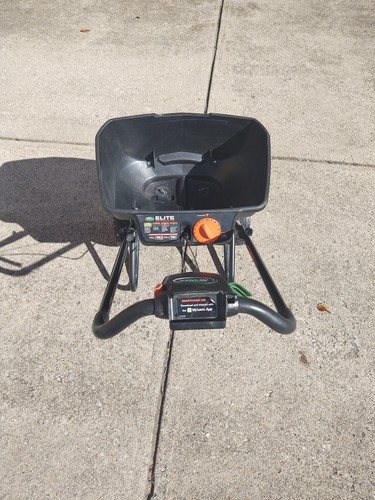 Scotts Elite Spreader 72 In. Broadcast Spreader - 75902 | eBay