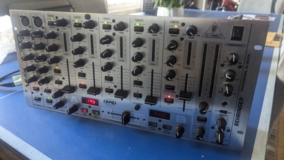 Behringer VMX 1000 5-Channel DJ Mixer with Beat Assist | eBay UK