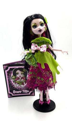 Monster High Scarily Ever After “Snow Bite” Draculaura Doll | eBay