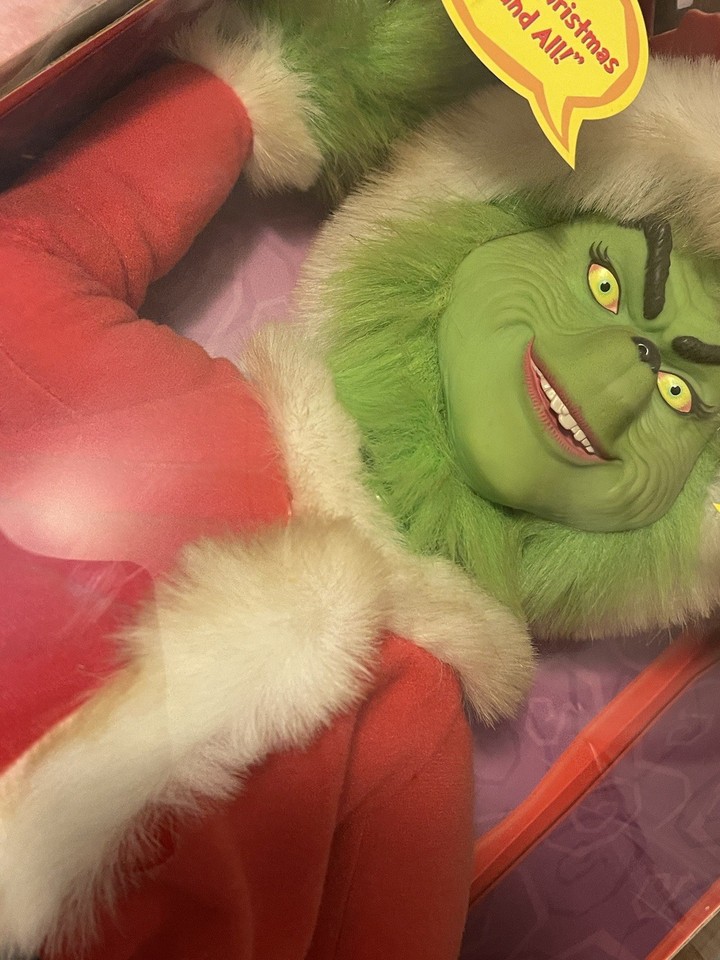 Dr Suess How The Grinch Stole Christmas Transforming Talking Plush Doll ...