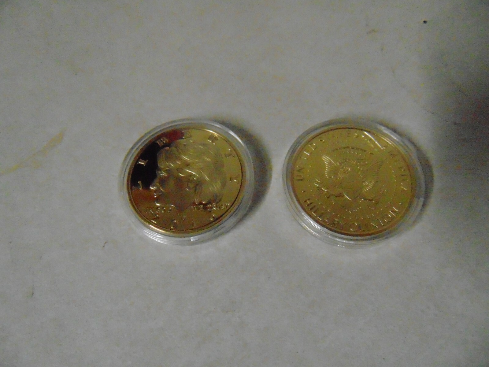 CHALLENGE COIN HILLARY CLINTON 2016 GOLD IN COLOR UNITED STATES OF ...