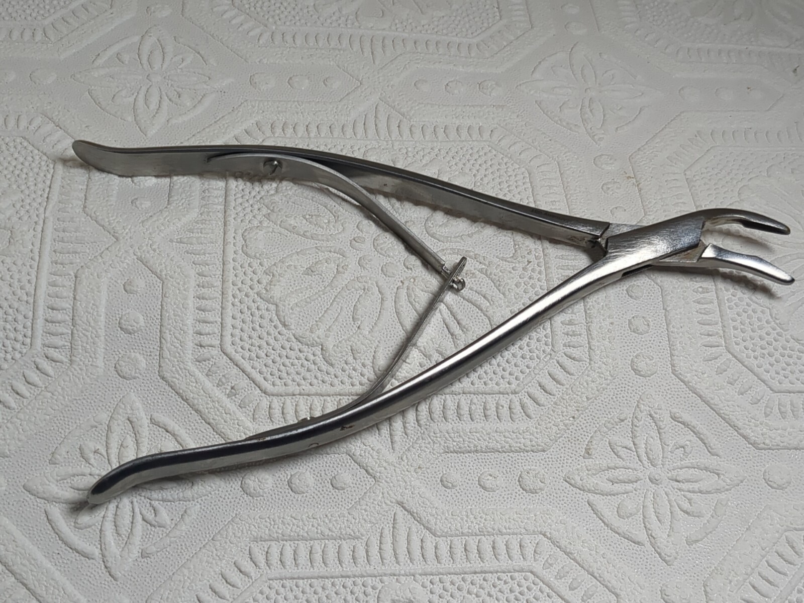 Codman 53-1055 Stookey Angled Cranial Rongeur 3mm Bite 7 3/8" 30 Day ...