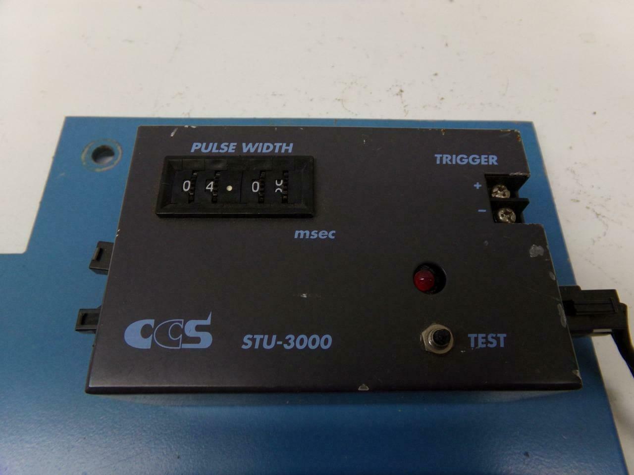 CCS PD-3012 2 Channel LED Light Controller w/ CCS STU-3000 Strobe Unit ...