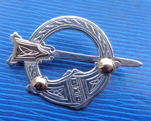Irish Tara Brooch Attractive Vintage Silver & Gold hallmark 1964 Dublin ...