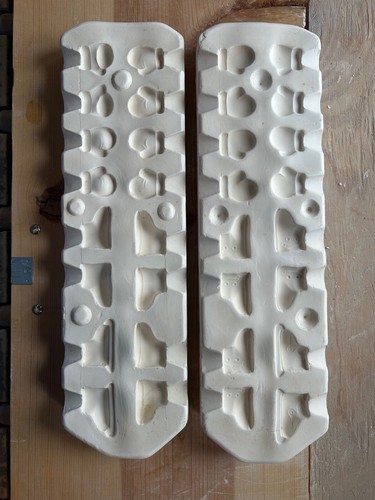 Vintage Donas #D-922 Ceramic Slip Casting Mold (Mini Mittens, Boots ...